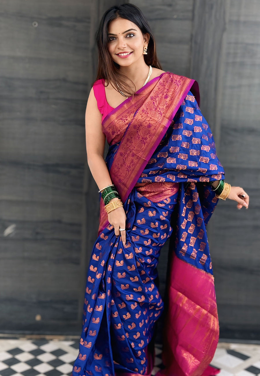 Navy Blue Soft Silk Peacock Weaves Zari Woven Saree – Elite Weaves